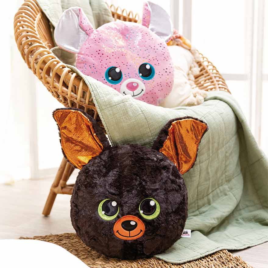 NICI GLUBSCHIS Wakiki Bat Cushion | nici.co.uk