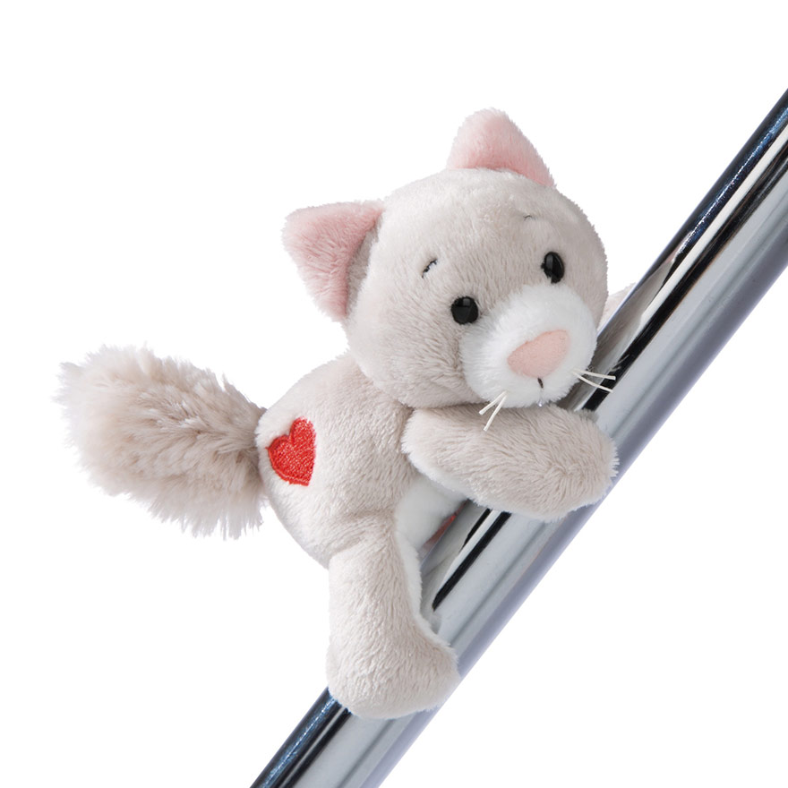 NICI Love Classic Fluffy Love Cat MagNICI | nici.co.uk